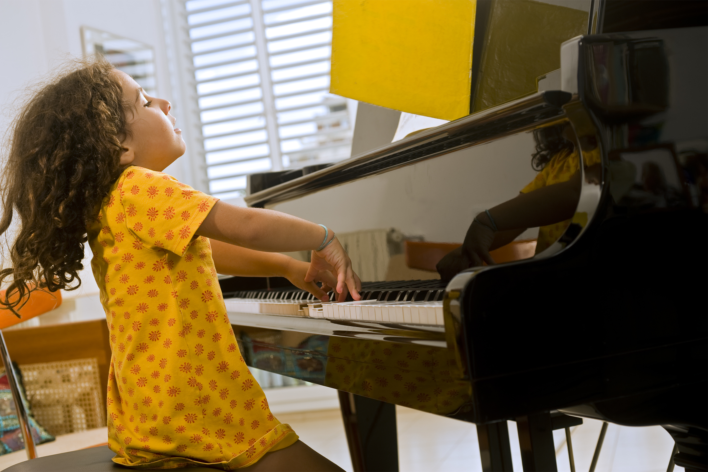 Class Graphics – Piano – Planet e Studios